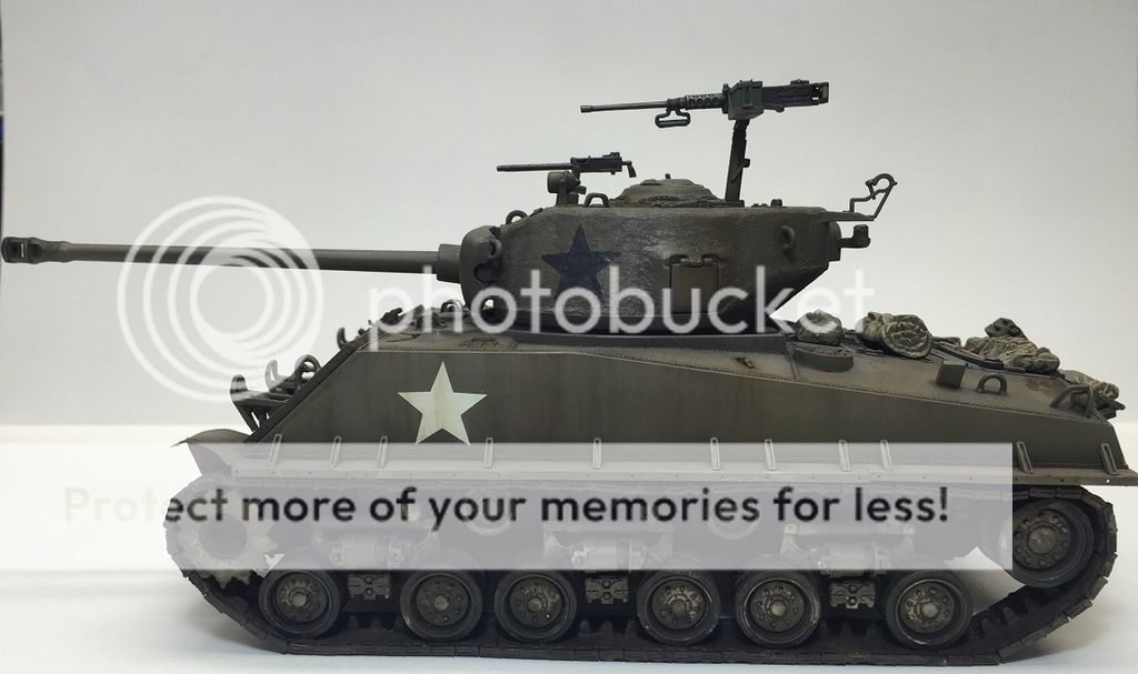 Armorama :: Dragon M4A3E8 Sherman “Thunderbolt VII”