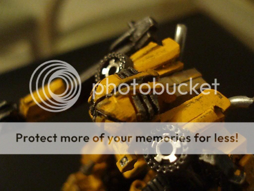 Heavy/Scratch: - Die Cast ROTF Scrapper | TFW2005 - The 2005 Boards